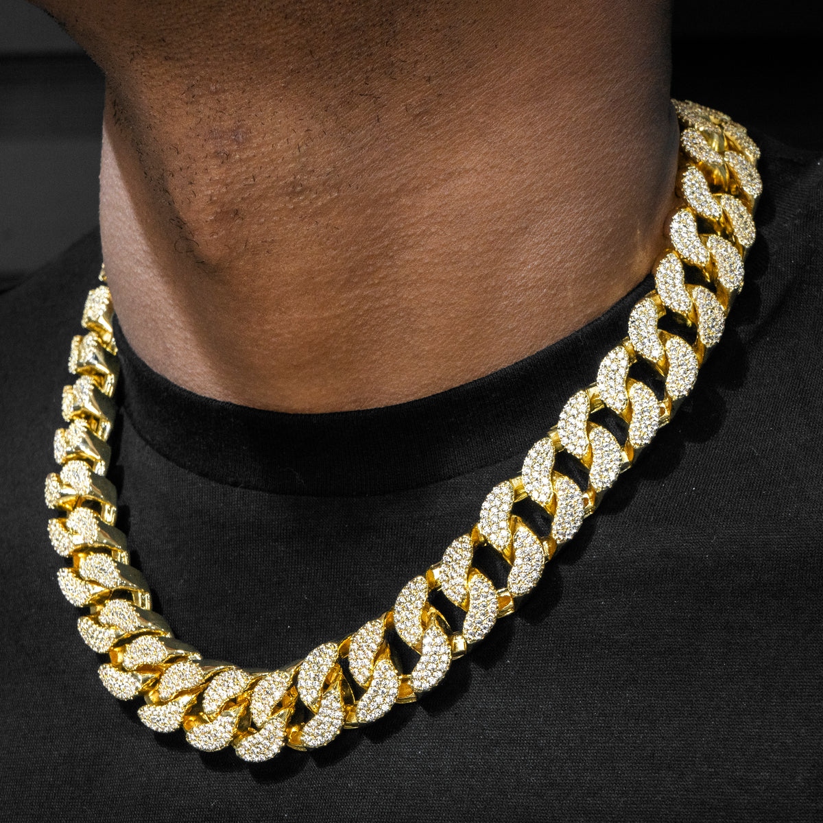 Big Diamond Chain | Big Cuban Link Chain | Gold Urban